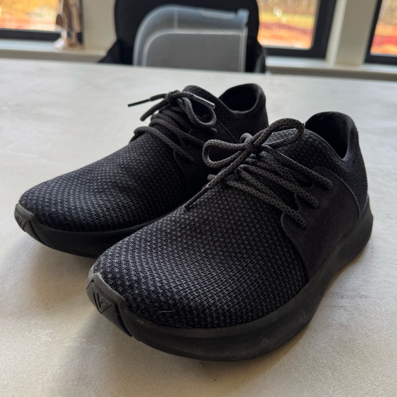 Vessi | Shoes | Vessi Limited Edition All Black Everyday Sneaker Shoes ...